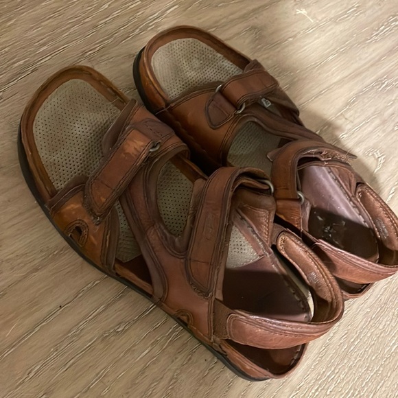 Earth | Shoes | Leather Earth Sandals Size 75 | Poshmark